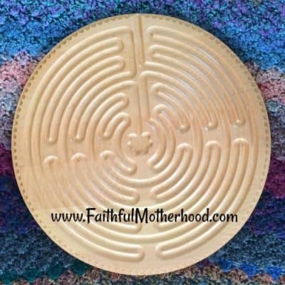 How to Quickly Focus in Prayer with the Hand-Held Labyrinth - Faithful ...